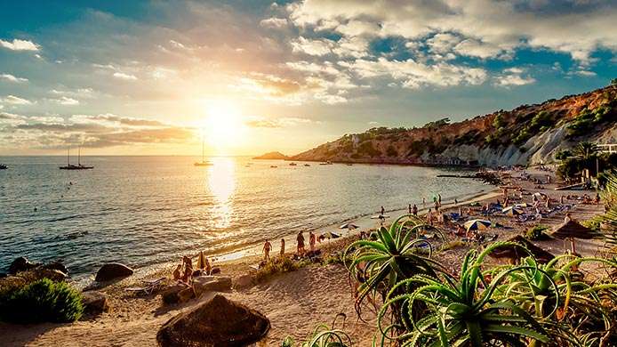 Las mejores islas Baleares | Costa Cruceros